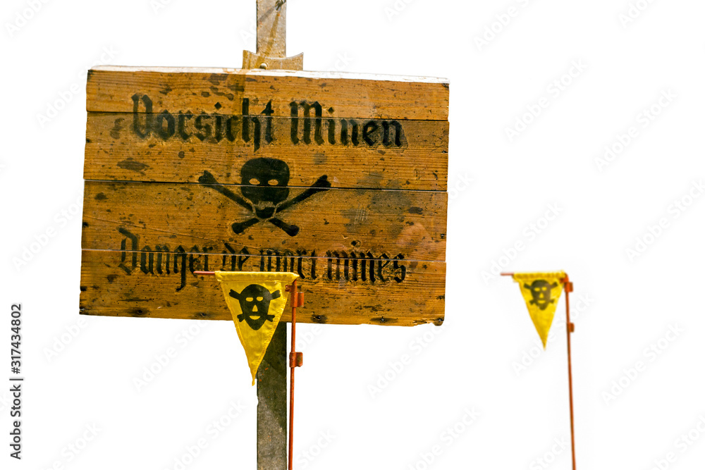 German World War Two wooden Vorsicht Minen / Caution Land Mines warning ...