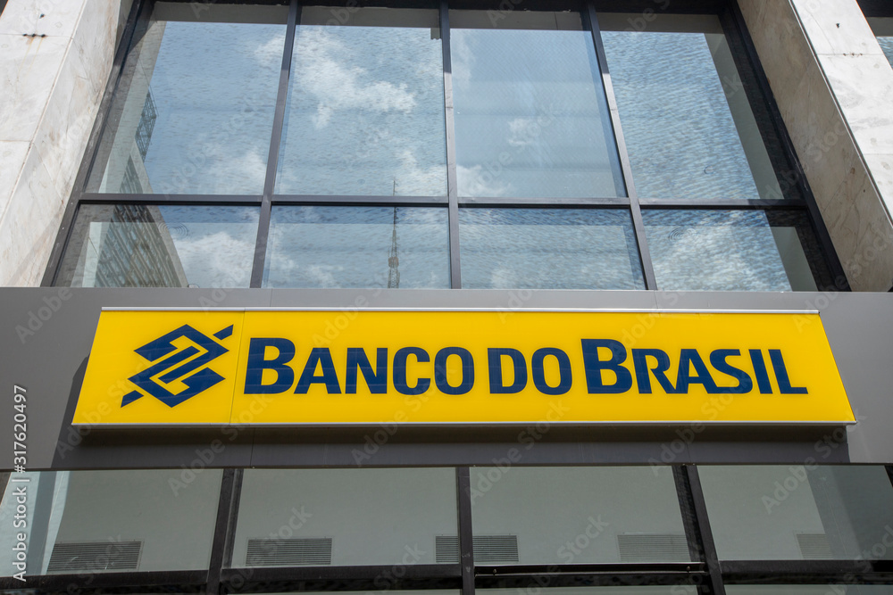 Sao Paulo, Brazil - december 29 2019 - Lettering and logo of "Banco do ...