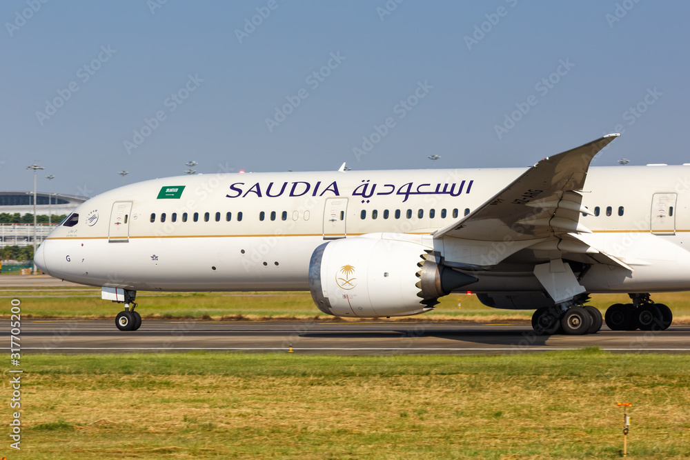 Saudia Saudi Arabian Airlines Boeing 787-9 Dreamliner airplane ...