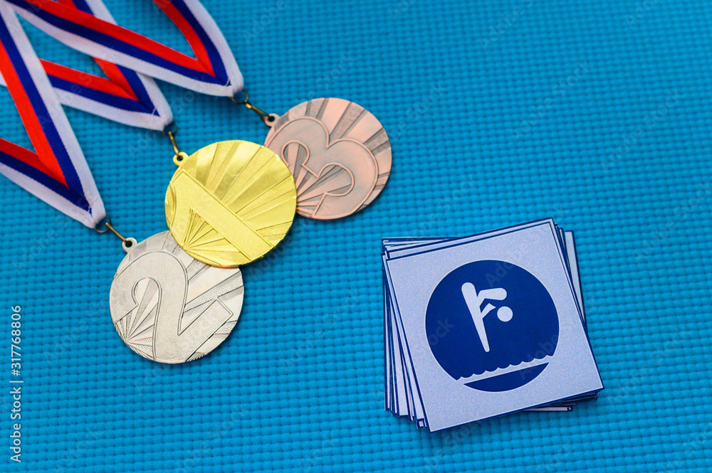 Diving icon and medal set, gold silver and bronze medal, blue ...
