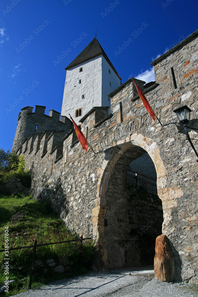 Mauterndorf Castle, medieval hill castle in Mauterndorf, Built by ...
