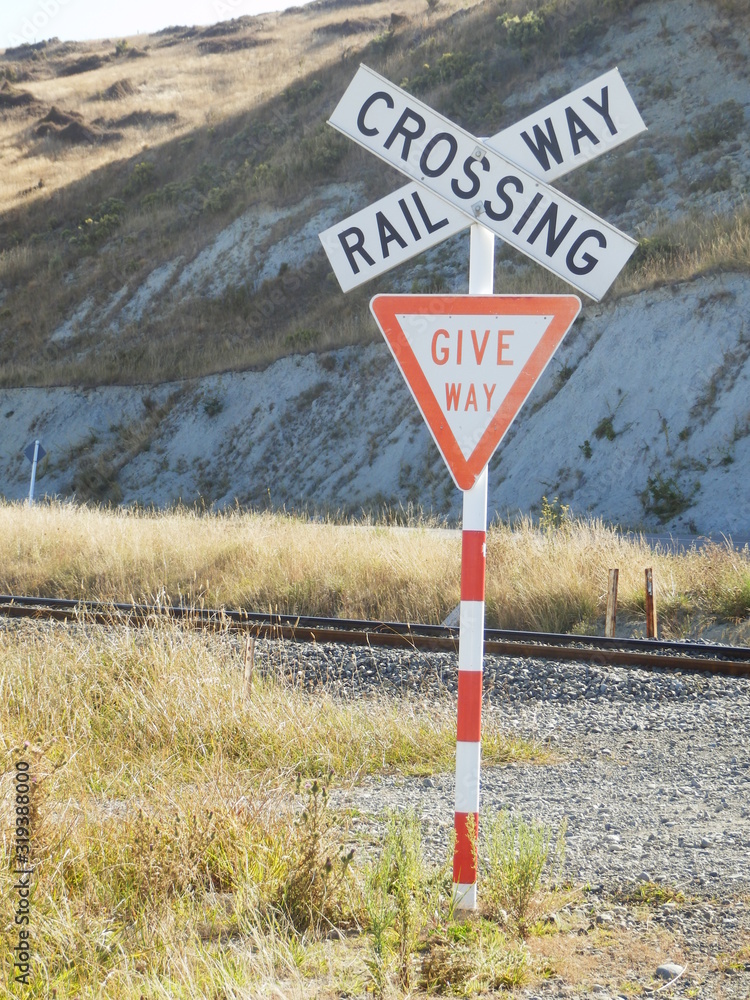 Panneau de signalisation train Stock Photo | Adobe Stock