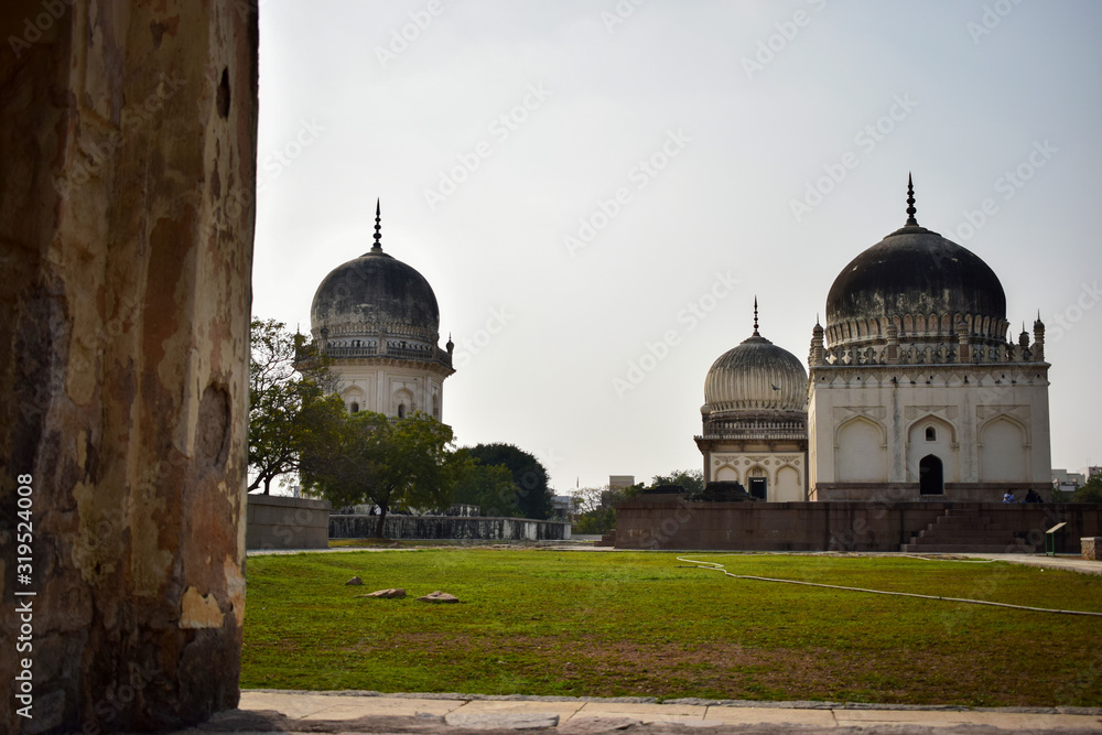 7 Tombs of Hyderabad, India Sultan Quli Qutb Mulk's tomb was built in ...