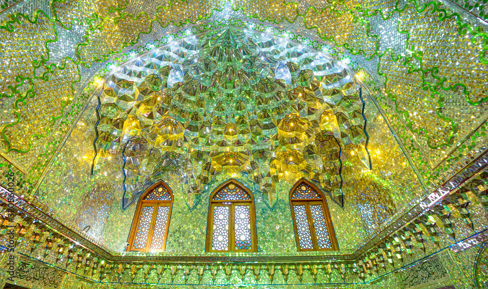 Interior of Shah-e-Cheragh complex Shrine and mausoleum (mosque) Stock ...