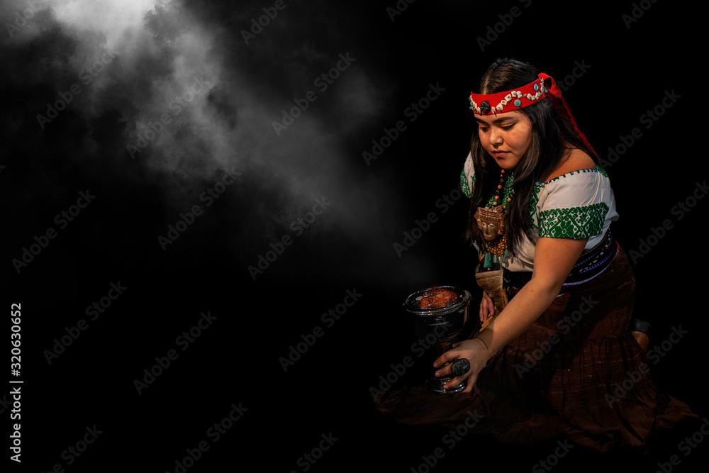 young woman Shaman ,with sahumerio in the hands , curandera, Olmec ...