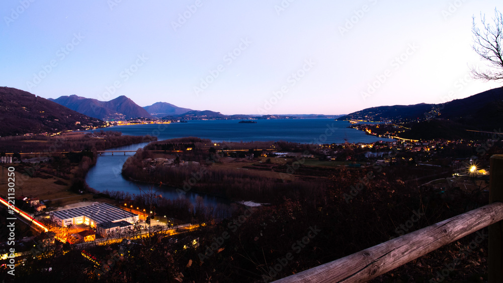 Lago Maggiore e fiume Toce fotografati dal Belvedere del Montorfano ...