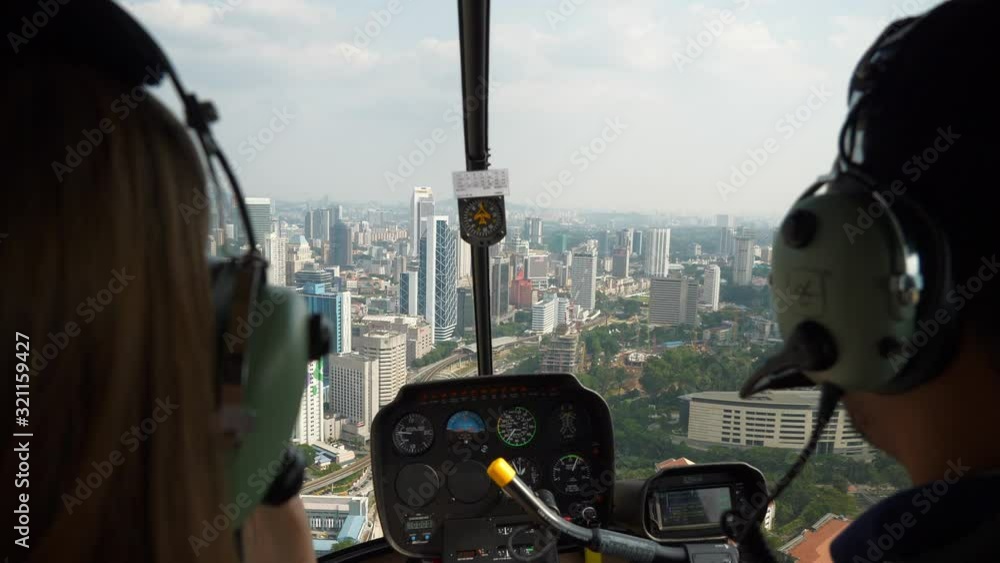 Vidéo Stock day time kuala lumpur city center helicopter trip passenger ...