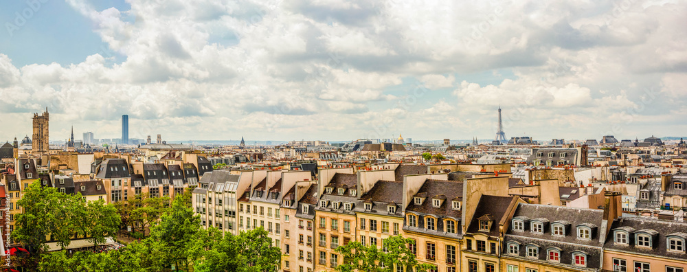 Panoramic view, aerial skyline of Paris on city center, Eiffel Tower ...