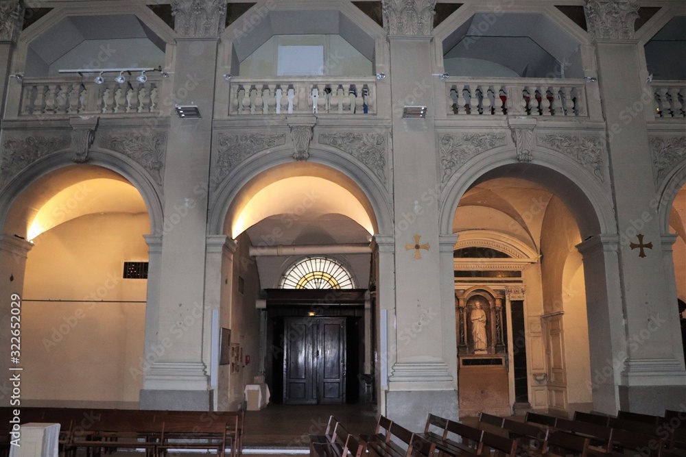 Eglise Saint Polycarpe à Lyon dans le 1 er arrondissement inaugurée en ...