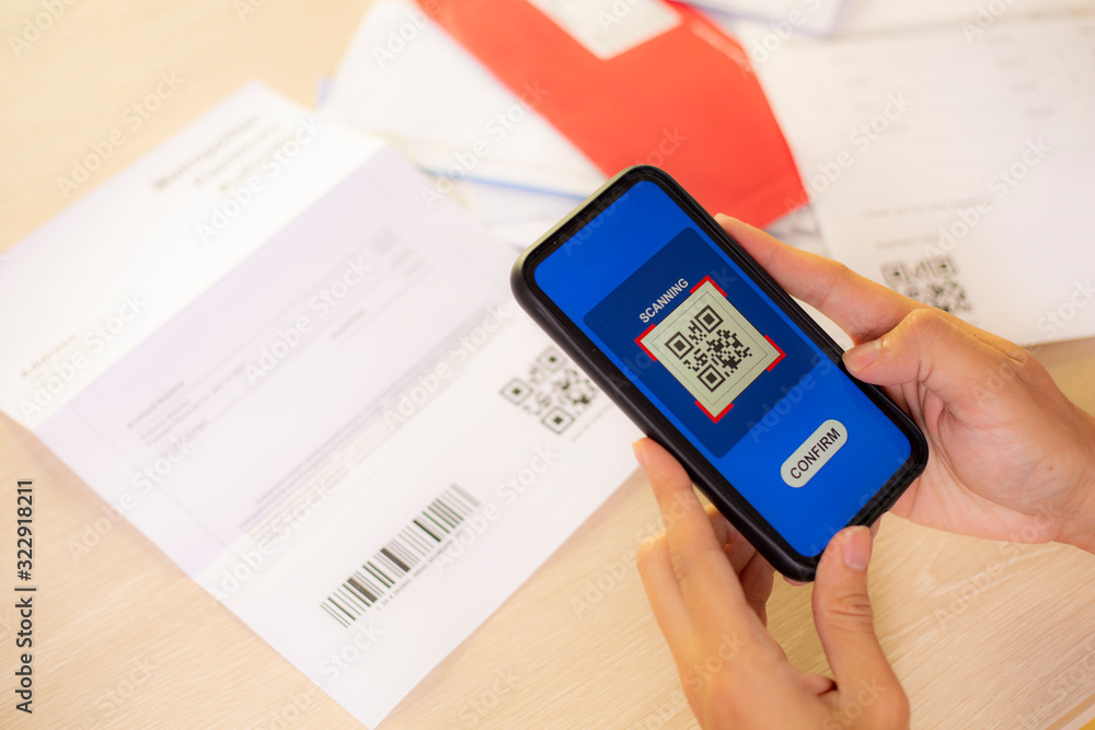 Using Smartphone OR Code Scanning for bill digital wallet or credit ...
