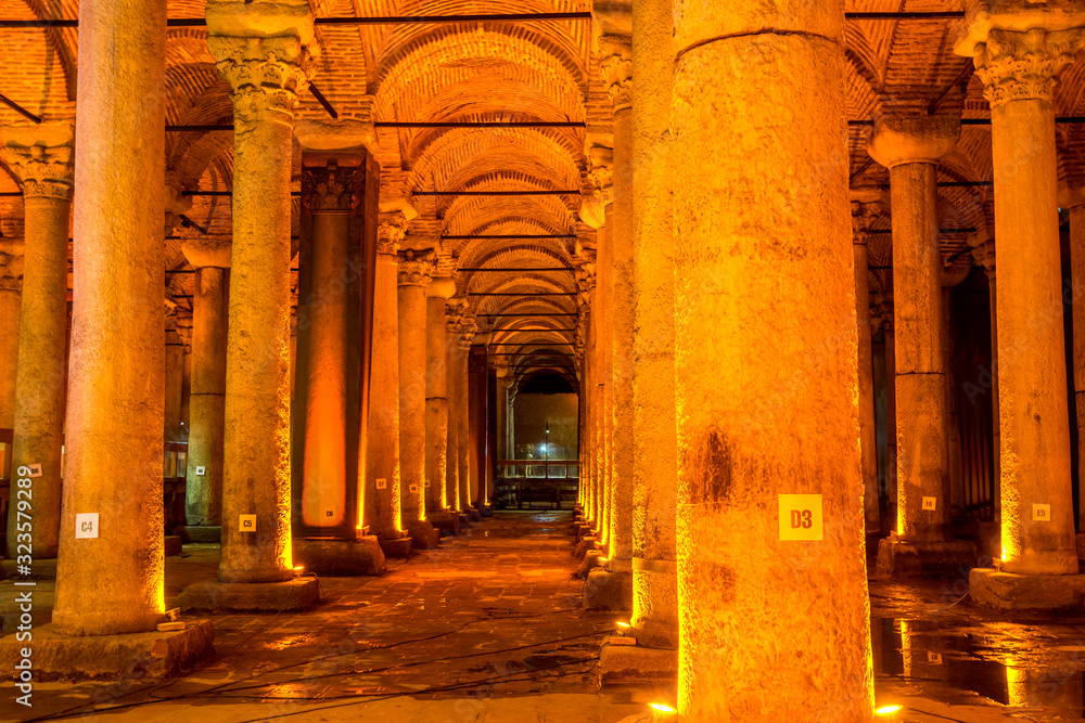 The Basilica Cistern, or Cisterna Basilica, is the largest of several ...