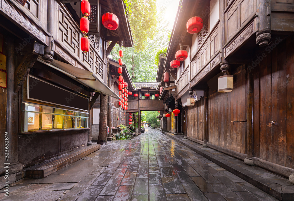 Old buildings in Kuan Alley and Zhai Alley, Chengdu, Sichuan Stock ...