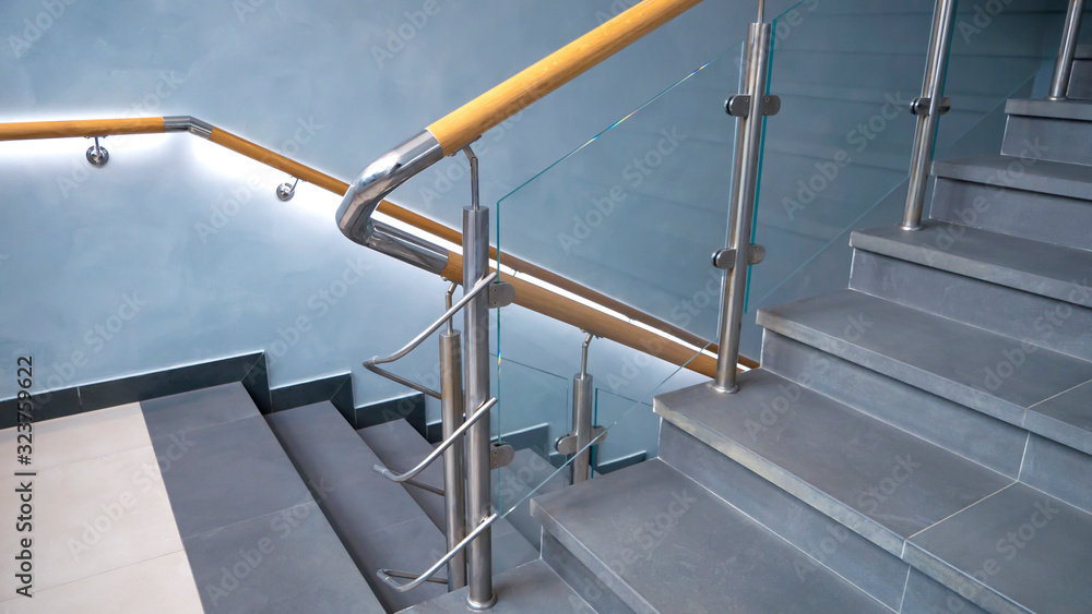 Stainless steel, glass and wood railing.Fall Protection. modern design ...