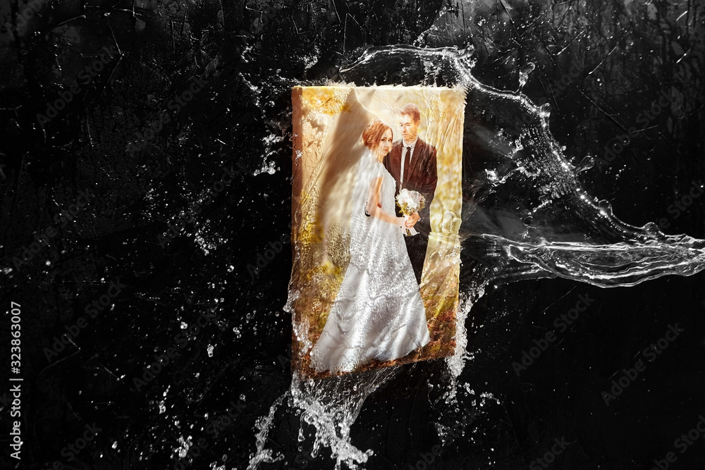 Canvas print with gallery wrap technique, water splash, drops on black ...