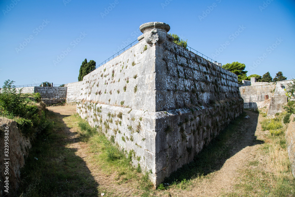 Pula Altstadt und Sehenswürdigkeiten Stock Photo | Adobe Stock