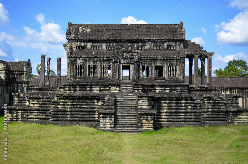 Ankor Wat, a 12th century historic Khmer temple and UNESCO world ...