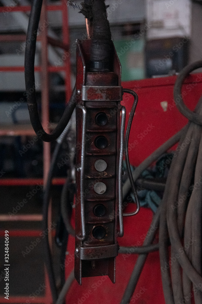 Remote control for heat treatment of welded joints. The welder works as ...