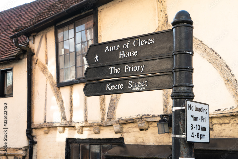 Direction signs to Anne of Cleves Tudor House, The priory and Keere ...