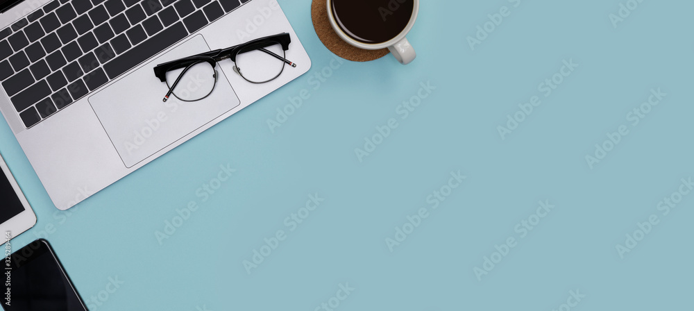 Creative flat lay of office supplies mockup with notebook, hot coffee ...