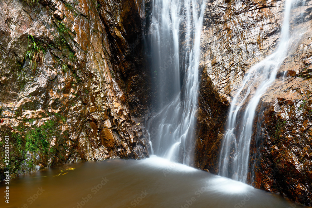 Detail of Gandaki waterfall in the central jungle. Chanchamayo - Peru ...