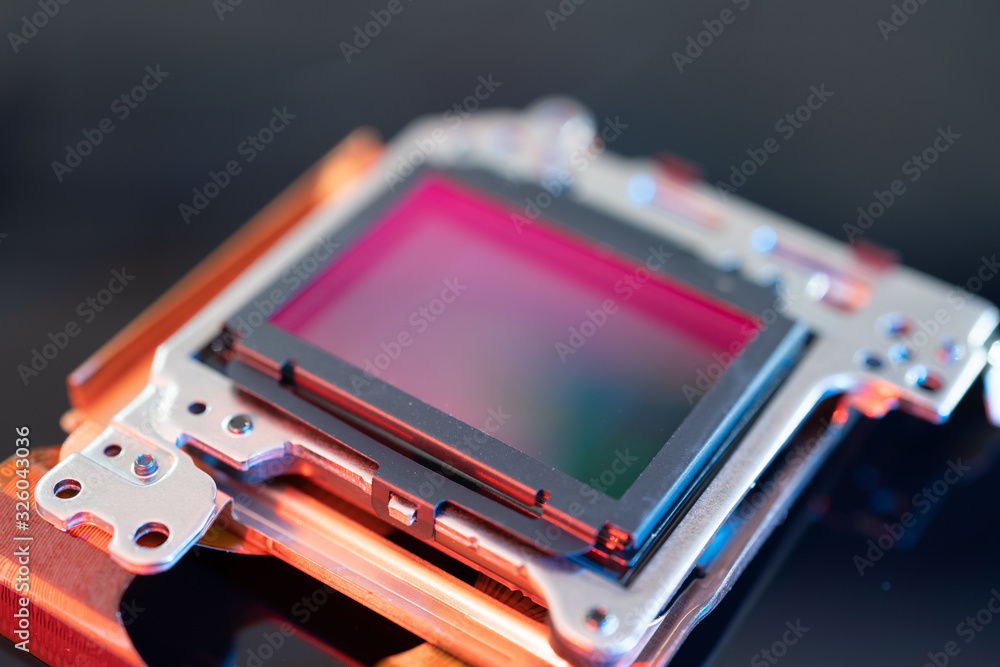 Foto de modern CMOS camera Image sensor. digital dslr camera cmos ...