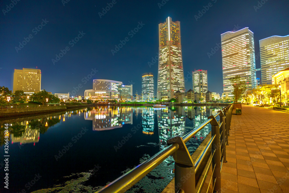 Corniche and waterfront skyline with Yokohama buildings and skyscrapers ...
