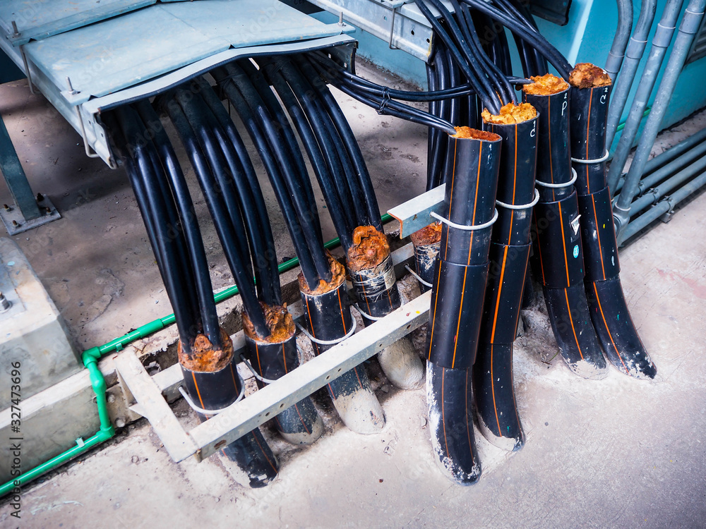 Conduit and cable tray was installed in power plant which popular in ...