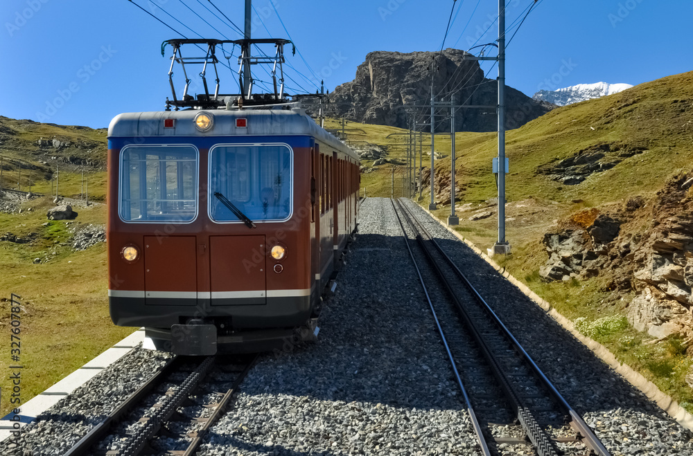 Gornergrat Bahn Zug Zahnradbahn Zahnstangen Technik Engineering Swiss ...
