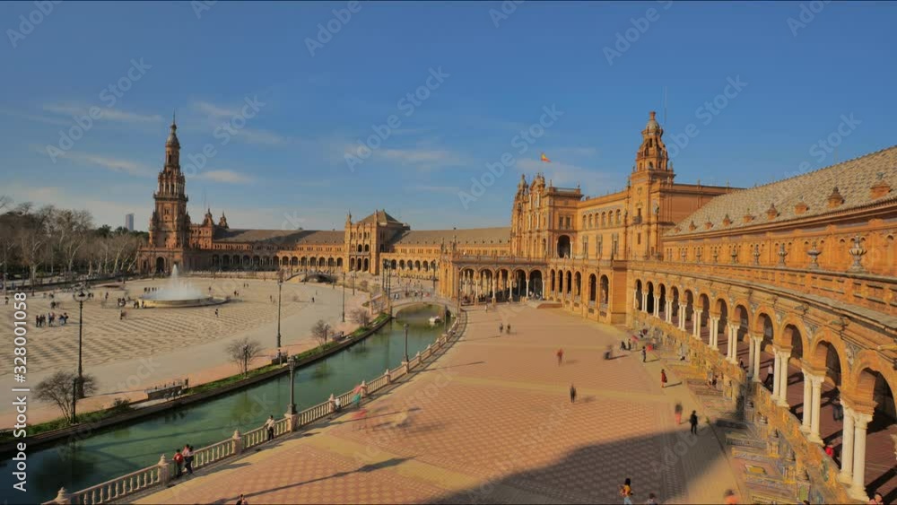 Plaza de Espana (Spain Square) 4K Timelapse with the Canal, Wood Rowing ...