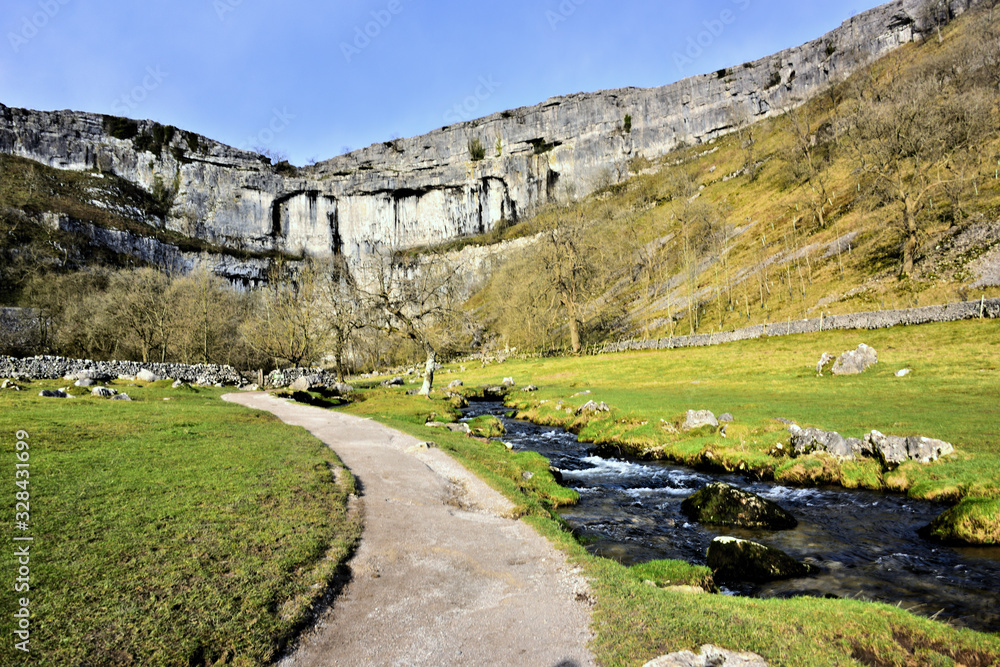 Malham Cove & Malham Beck Viewed from the Approach Path Stock Photo ...