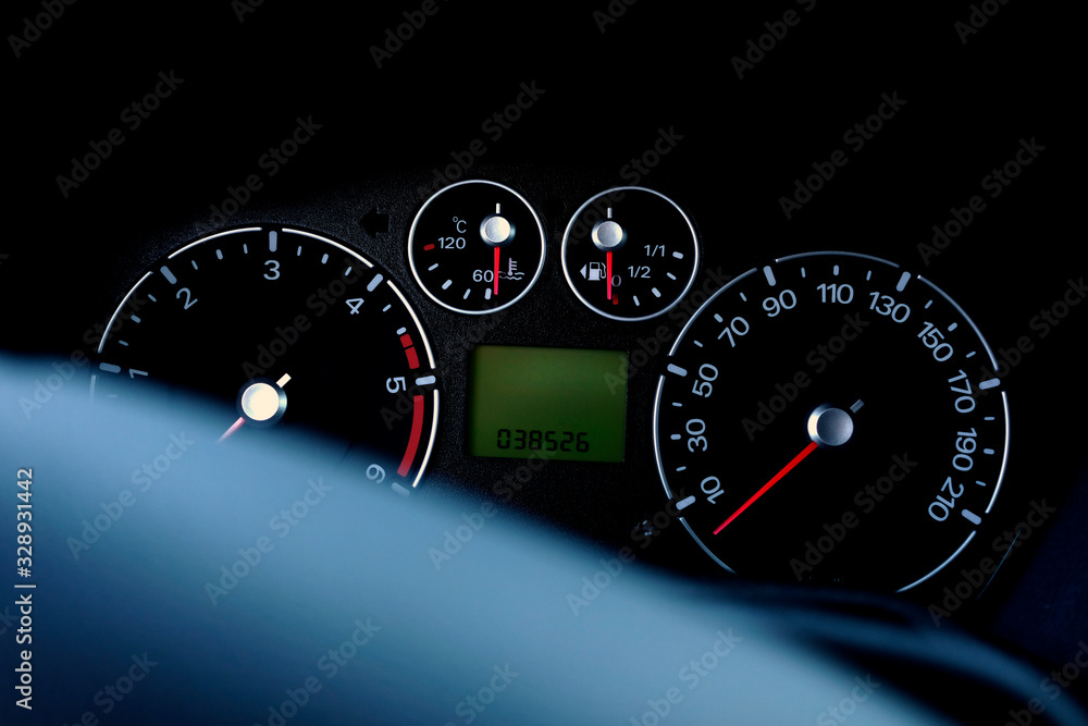 tableau de bord Stock Photo | Adobe Stock