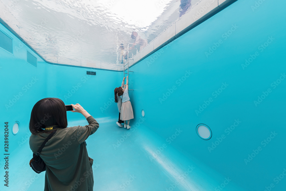 Kanazawa Japan - June 02, 2017 : Unidentified people visit optical ...