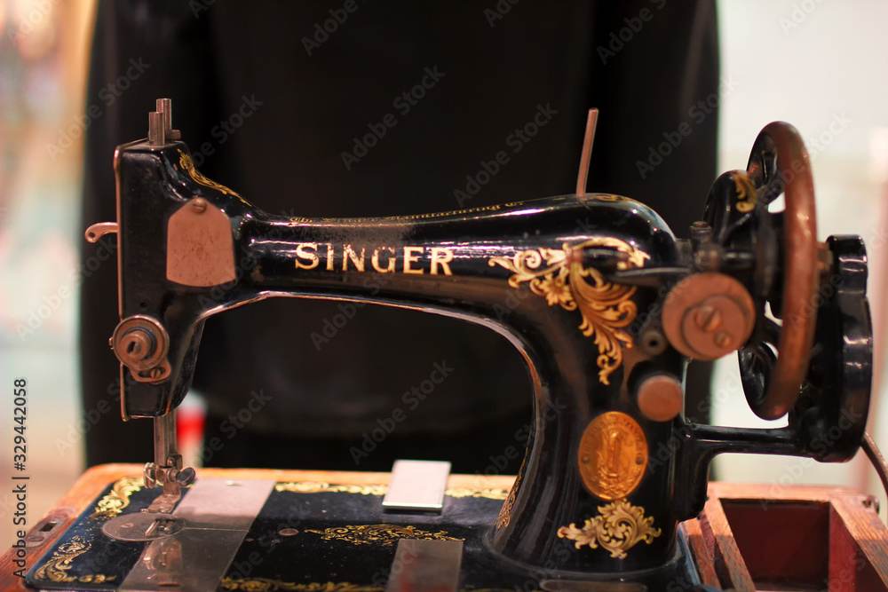 Kiev, Ukraine - January 22, 2019. Antique Sewing Machine "Singer ...