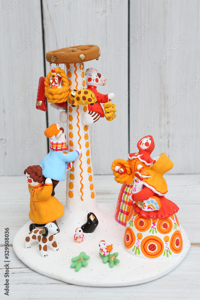 Ancient russian traditional national handicraft: vintage dymkovo clay ...