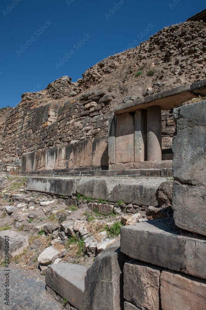 Chavin Andes Peru. Pre-Columbian civilization. Chavín de Huantar. Stock ...