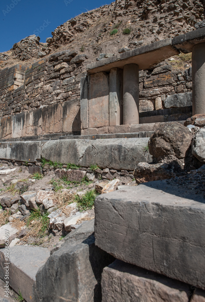 Chavin Andes Peru. Pre-Columbian civilization. Chavín de Huantar. Stock ...