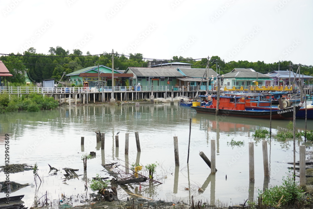 Foto de Pulau Ketam is an island at the mouth of the Klang River, near ...