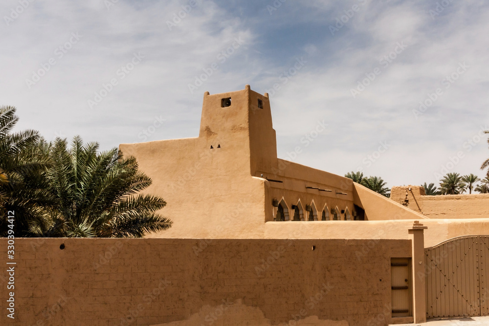 Foto de The Heritage Mosque, Ad Diriyah, Saudi Arabia do Stock | Adobe ...