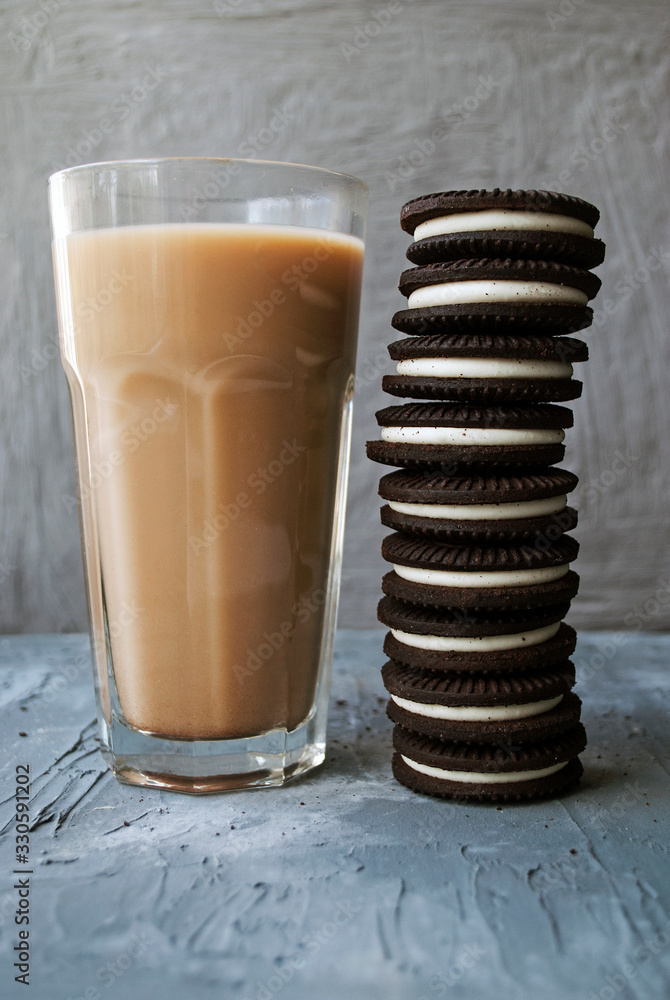 Tower of cookies. Chocolate chip cookies vanilla cream sandwich. Gluten ...