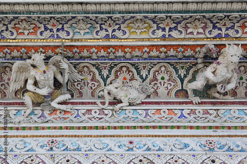 Detail, statue of Wat Pariwat (Beckham's temple) in Bangkok city ...