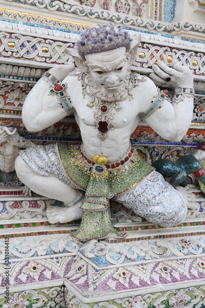 Detail, statue of Wat Pariwat (Beckham's temple) in Bangkok city ...