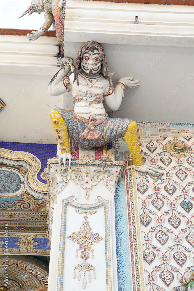 Detail, statue of Wat Pariwat (Beckham's temple) in Bangkok city ...