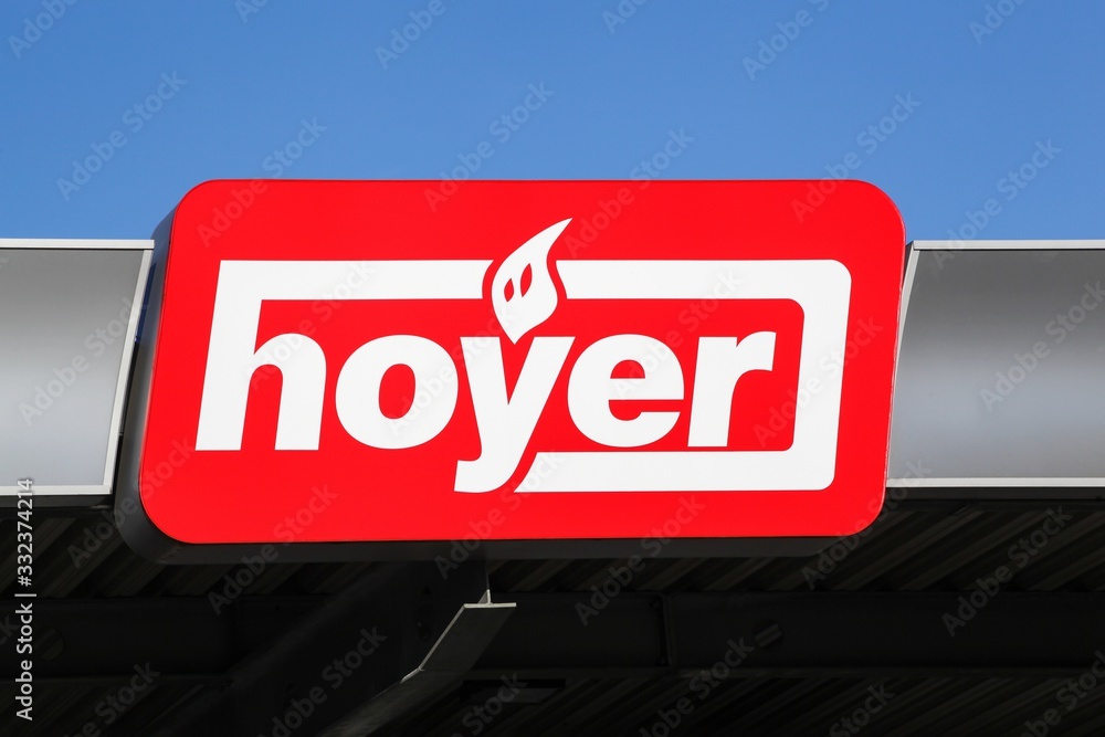 Foto Stock Rade, Germany - July 22, 2018: Hoyer logo on a gas station ...