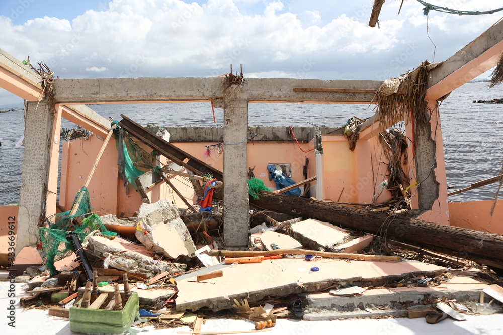 Foto de 8 November 2013. Tacloban, Philippines.Typhoon Haiyan, known as ...