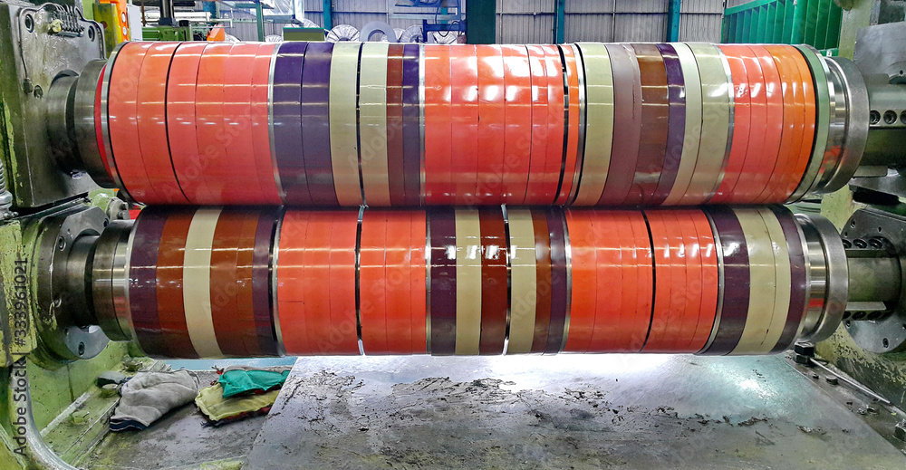 Knife stand and rubber ring for rolled steel coil slitting process in ...