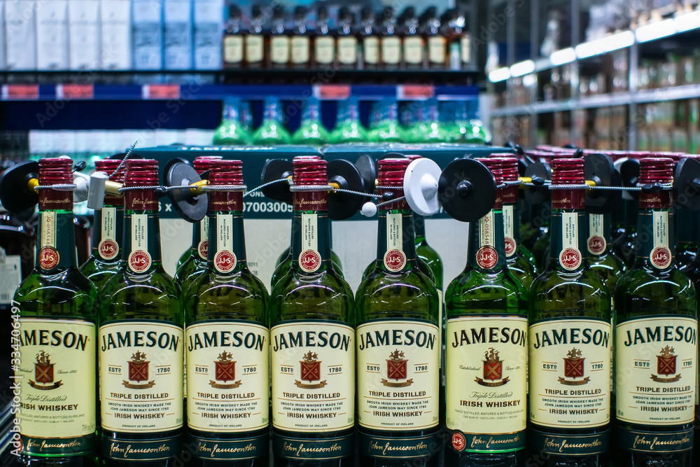 Foto de Tyumen, Russia-November 05, 2019: Jameson whiskey.It ' s from ...