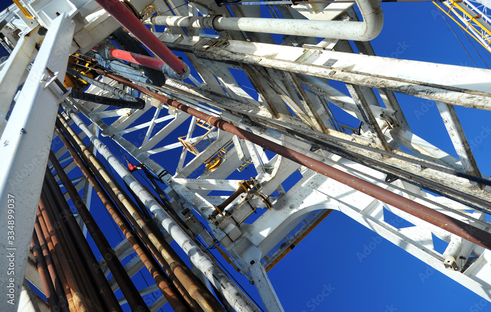 offshore drilling rig Stock Photo | Adobe Stock
