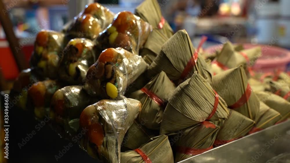 Vidéo Stock Chinese Street Food Cuisine, Zongzi (sticky rice dumplings ...
