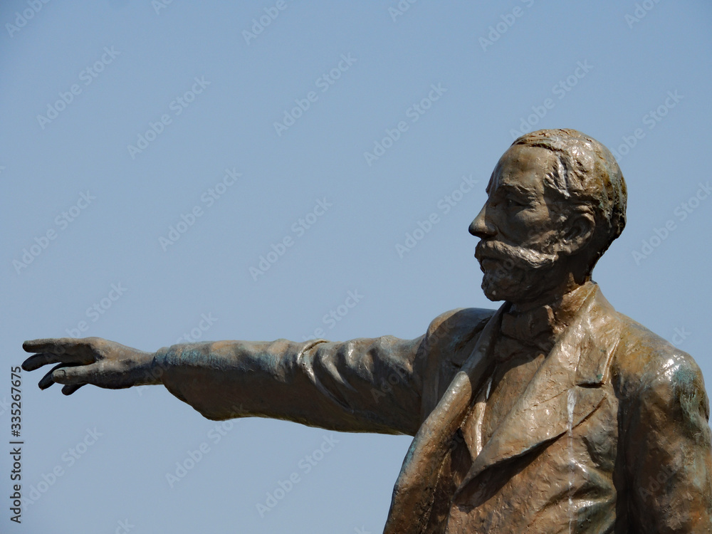 Statue of Professor William Smith Clark "Boys, be ambitious ...
