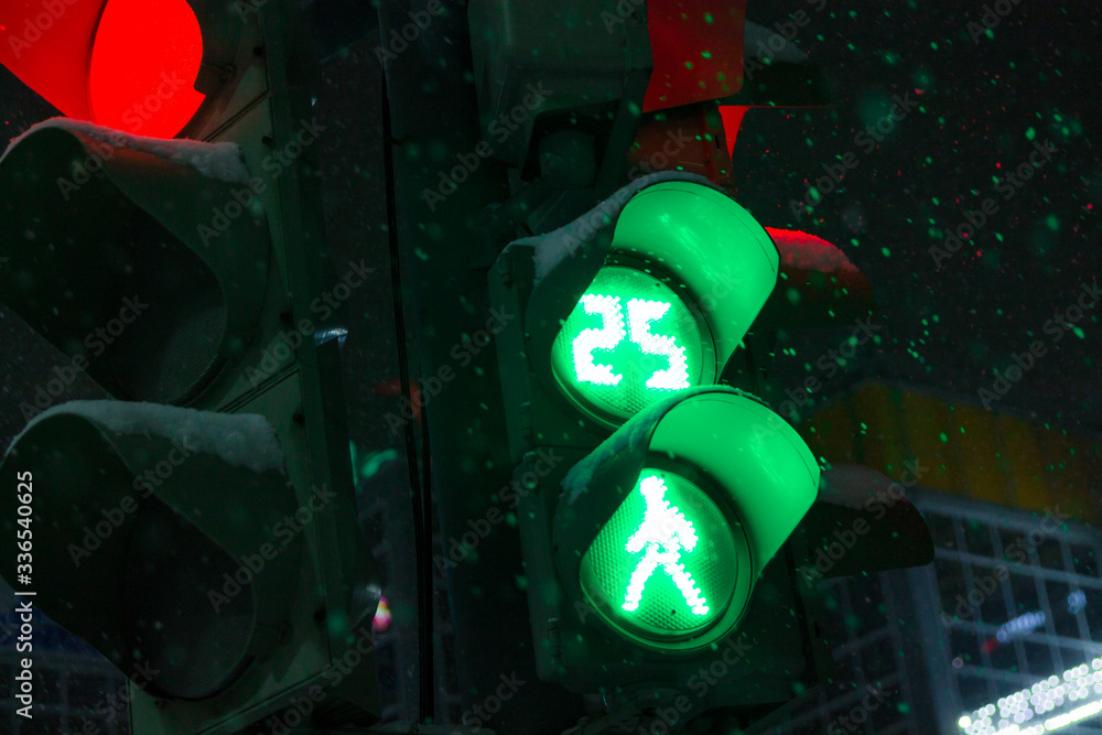 Green Traffic Light Wallpaper